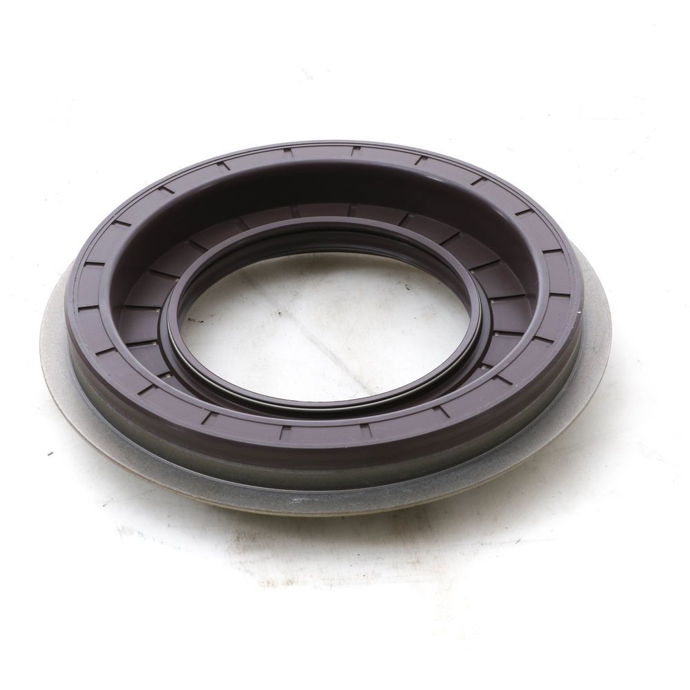 MPParts | Spicer 210724 Pinion Oil Seal and Retainer | 210724