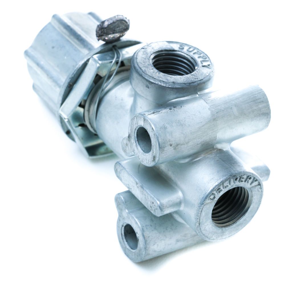 MPParts | Freightliner BW277147 1/4in NPT Air Pressure Protection Valve ...