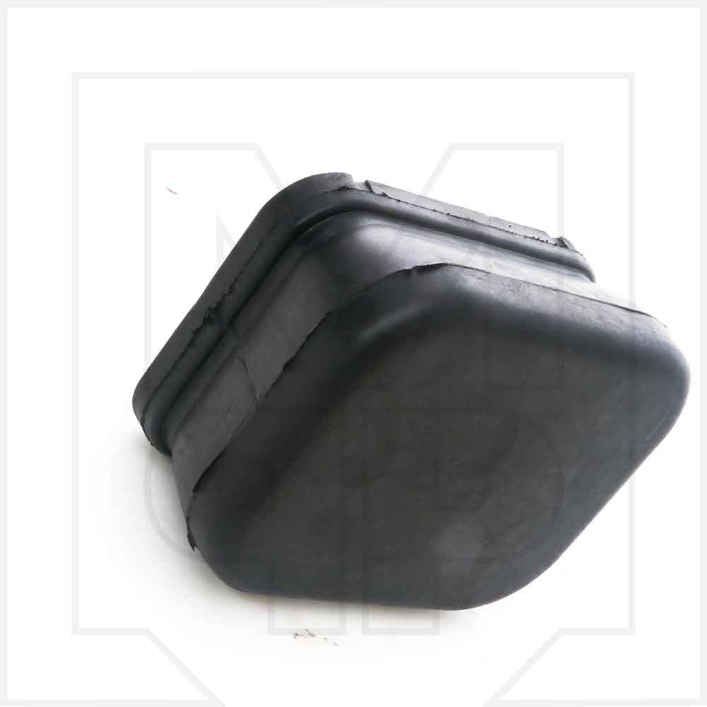 MPParts | Mack 10-QK-370 Upper Insulator Pad | 10QK370