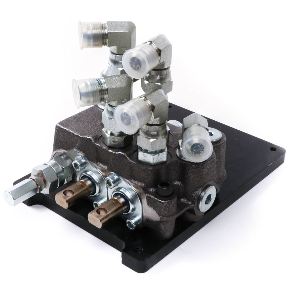 MPParts | Eaton 2 Spool Hydraulic Control Valve | 1138898