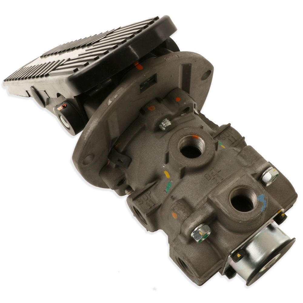 MPParts | Terex 12502 Foot Operated Brake Treadle Valve Pre 2011 | 12502