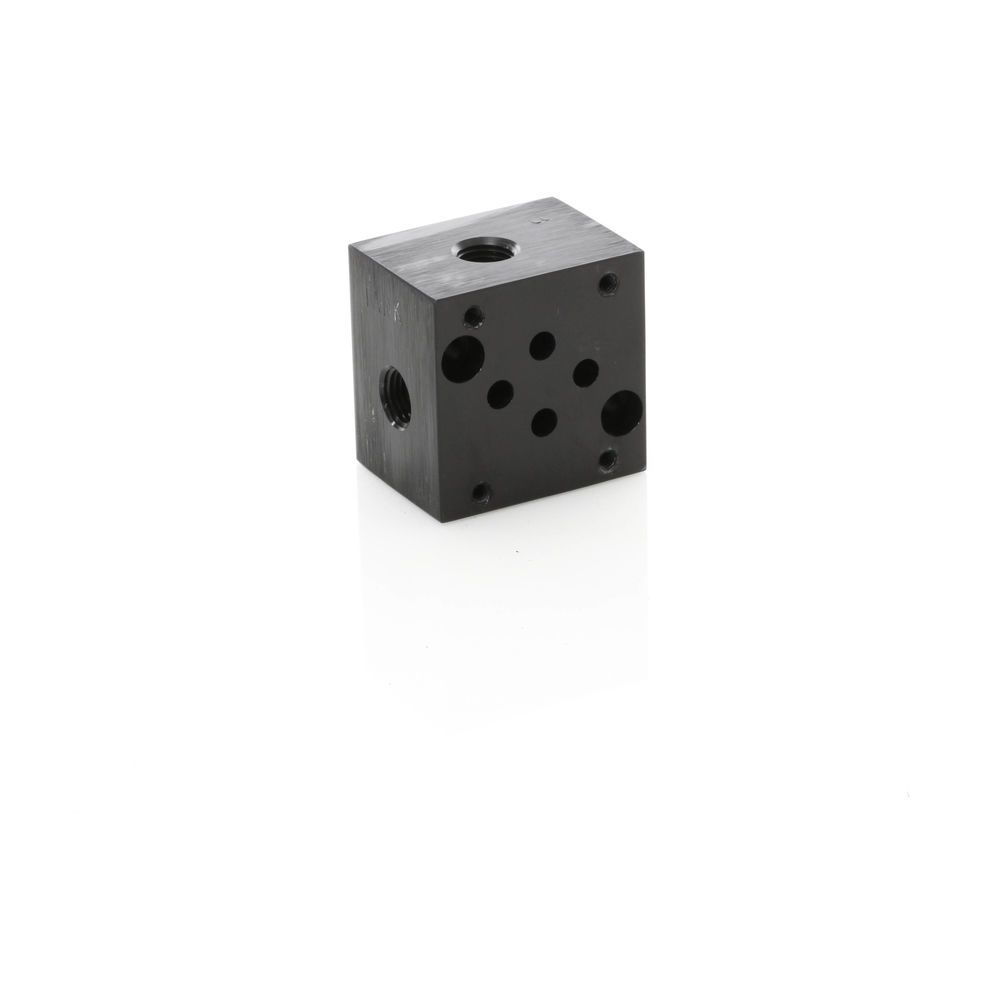 MPParts | London MM-30231 Control Valve Sub Plate | MM30231