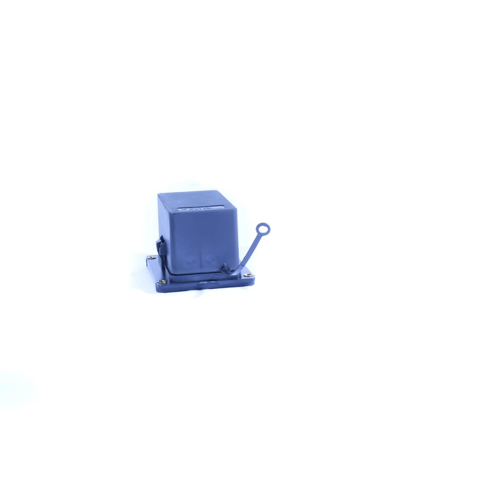 MPParts | Bussman 15305-4-0-4 Engine Fuse & Relay Module Box with Cover ...